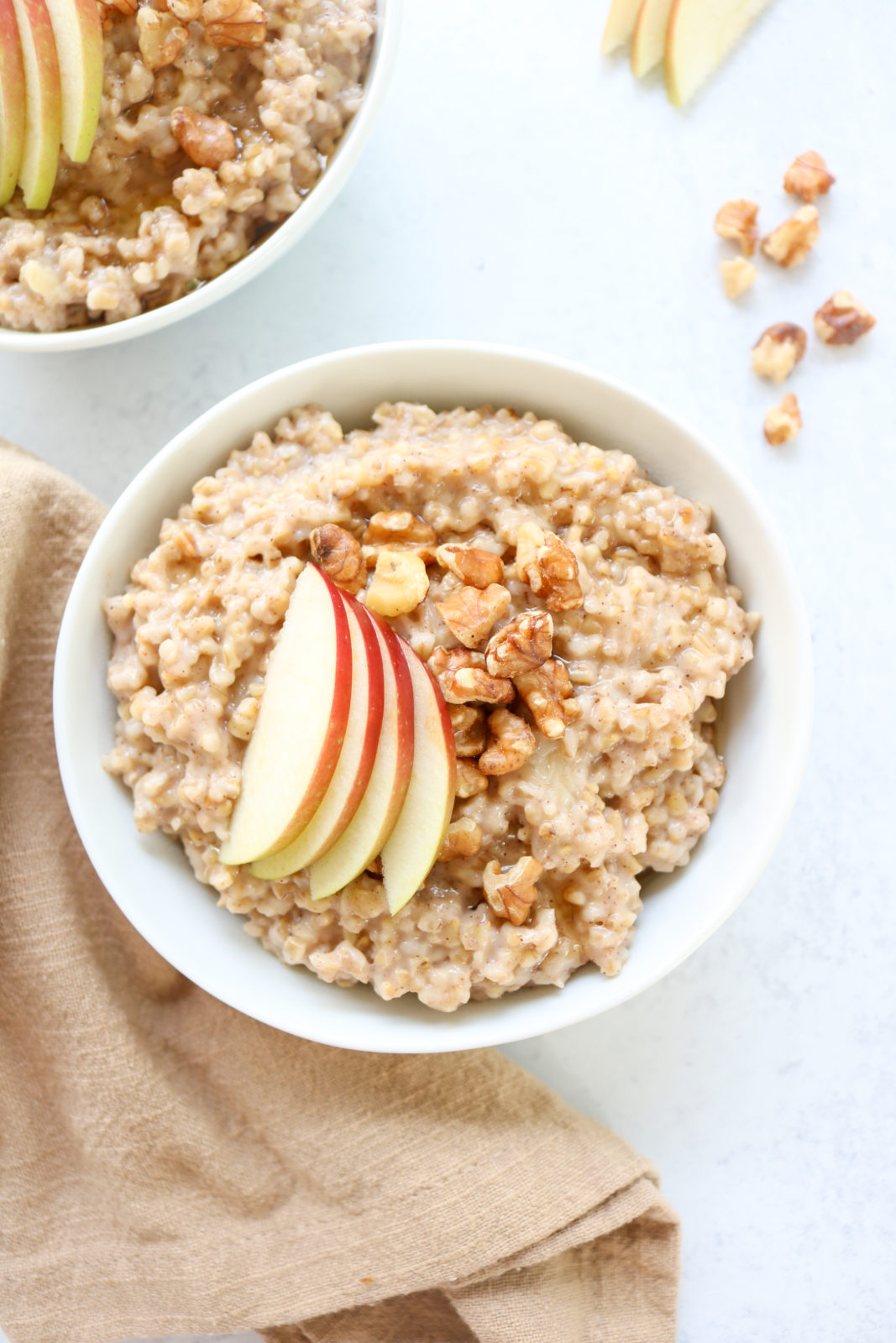 Apple Spice Steel Cut Oats (Instant Pot/Slow Cooker) - Healthy Mama Kris