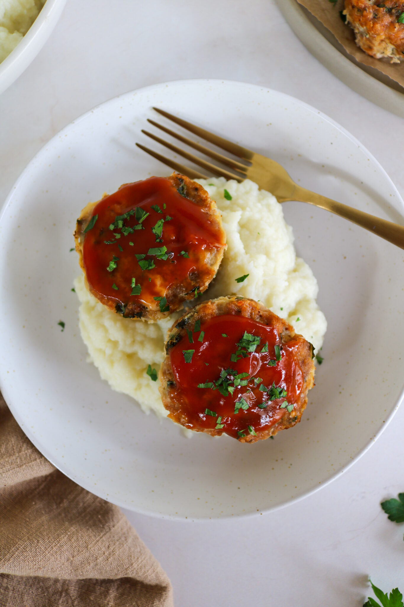 Turkey Cheddar Kale Meatloaf Muffins - Healthy Mama Kris